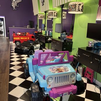 SHARKEY’S CUTS FOR KIDS - Updated October 2025 - 43 Photos & 60 Reviews ...