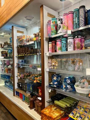 DIAMOND GENERAL STORE - Updated October 2025 - 20 Photos - 2005 Kalia ...