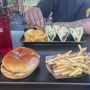 RILEY’S ON SUTTER - Updated June 2024 - 152 Photos & 116 Reviews - 702 ...