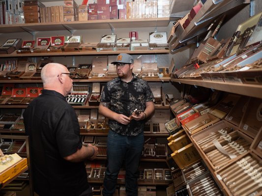 FUMAR CIGARS - Updated December 2025 - 55 Photos & 54 Reviews - 2010 W ...