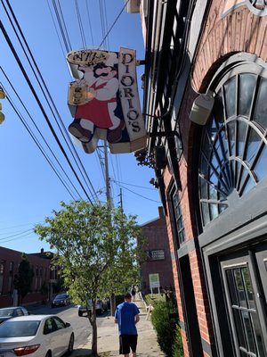 DIORIO’S PIZZA & PUB - 244 Photos & 155 Reviews - 919 Baxter Ave ...