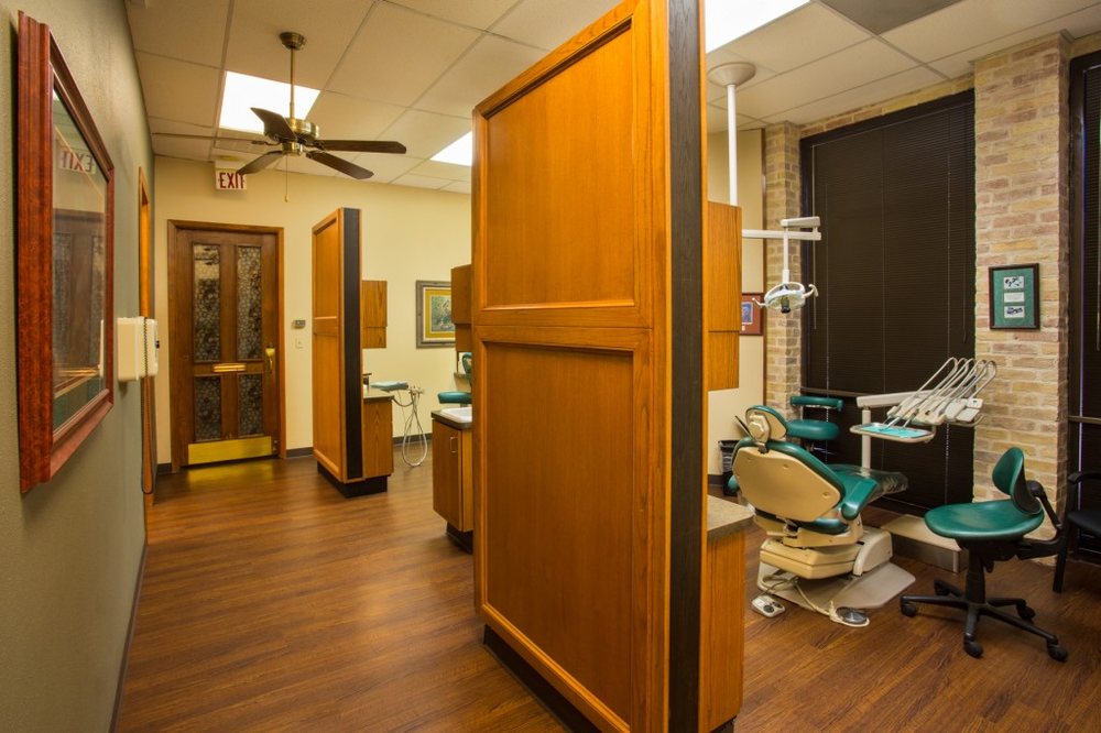 MICHAEL MILLER - Updated November 2025 - 10 Photos - 4807 ...