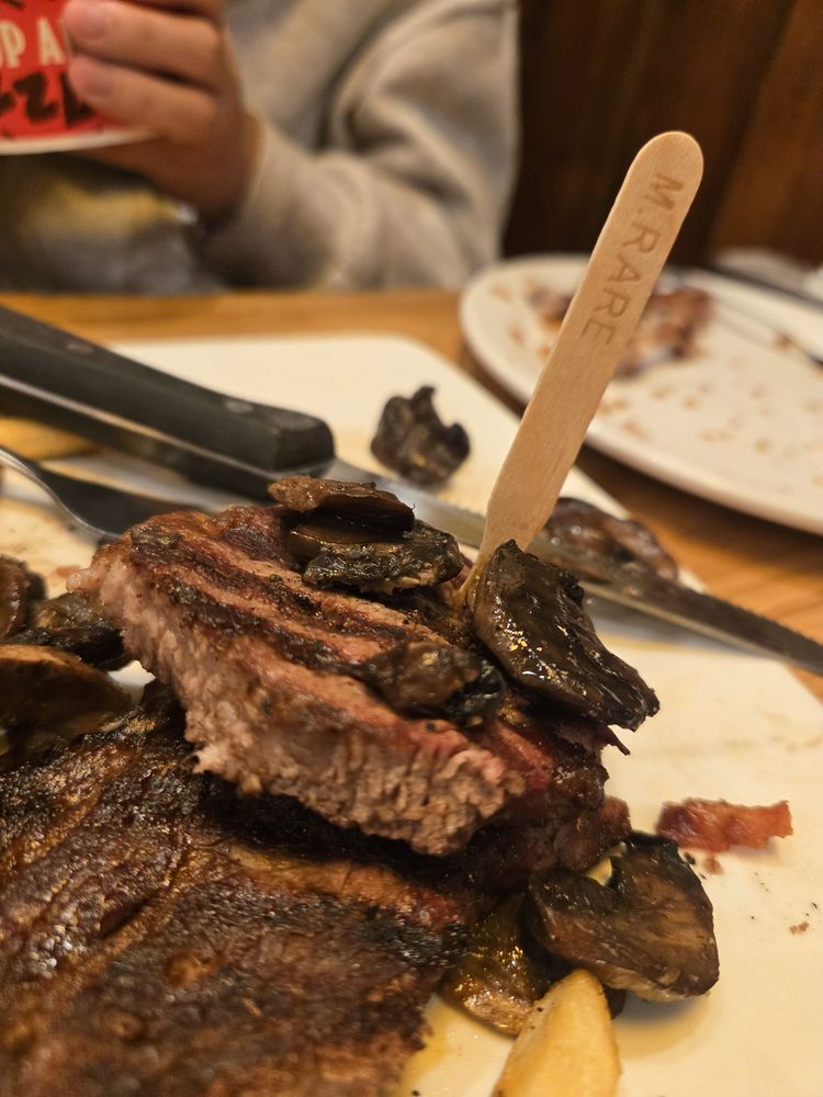 SIZZLER - Updated December 2025 - 157 Photos & 253 Reviews - 2105 S ...