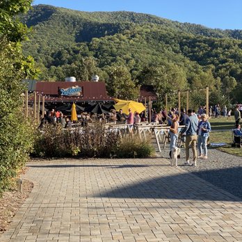 DEVILS BACKBONE BREWING COMPANY - Updated November 2024 - 704 Photos ...