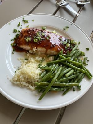 DO GOOD - Updated August 2024 - 15 Photos & 21 Reviews - 25 W Main St ...