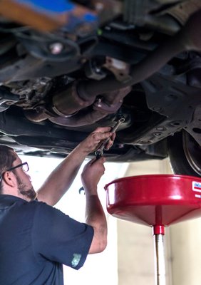 TELLE TIRE & AUTO CENTERS CENTRAL WEST END - Updated June 2026 - 24 ...