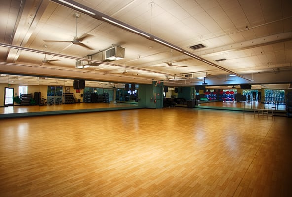 IN-SHAPE FITNESS - Updated October 2025 - 90 Photos & 161 Reviews ...