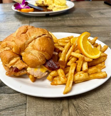 BREAKFAST SHACK - 555 Photos & 735 Reviews - 615 W State St, Redlands ...