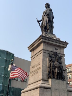 MONUMENT SQUARE - Updated October 2025 - 42 Photos - 1 Monument Square ...