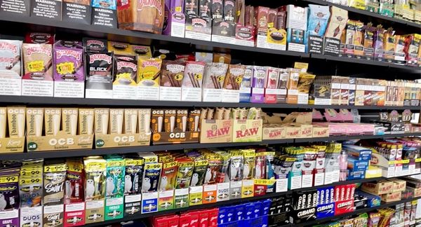 SMOKERS HUT AND SNEAKERS - 80 W Dundee Rd, Buffalo Grove, Illinois ...