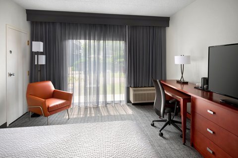 COURTYARD PHILADELPHIA VALLEY FORGE/KING OF PRUSSIA - Updated November ...