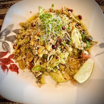 INLAY BURMESE KITCHEN - Updated July 2024 - 387 Photos & 255 Reviews ...