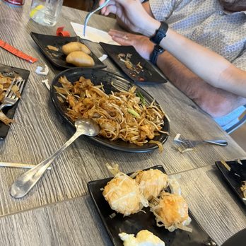 IT DIMSUM - Updated October 2024 - 404 Photos & 263 Reviews - 7900 ...