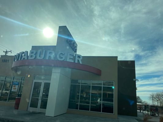 BLAKE’S LOTABURGER - 18 Photos & 32 Reviews - Burgers - 1801 Juan Tabo ...