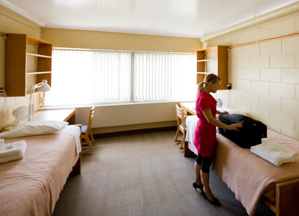 UNIVERSITY OF WATERLOO - SUMMER ACCOMMODATIONS - Updated October 2024 ...