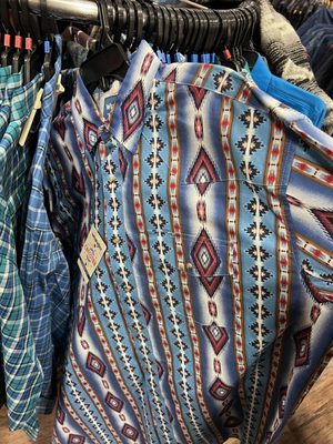 SHIPTON’S BIG R - Updated November 2025 - 30 Photos & 11 Reviews - 2600 ...