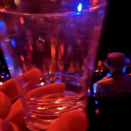 LE POISSON ROUGE - Updated July 2025 - 206 Photos & 509 Reviews - 158 ...