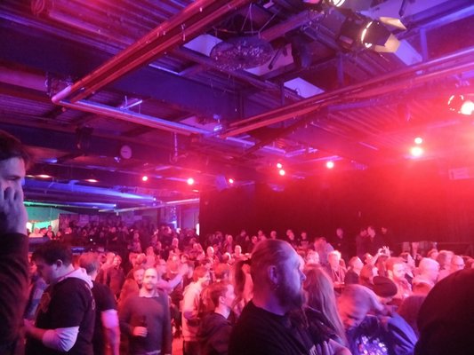 BACKSTAGE - 60 Photos & 69 Reviews - Reitknechtstr. 6, München, Bayern ...