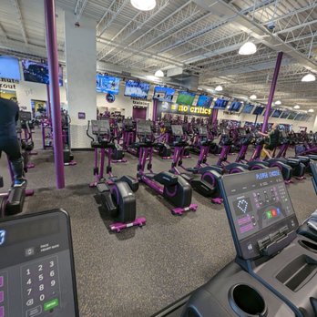 PLANET FITNESS - Updated December 2025 - 37 Photos & 108 Reviews - 695 ...