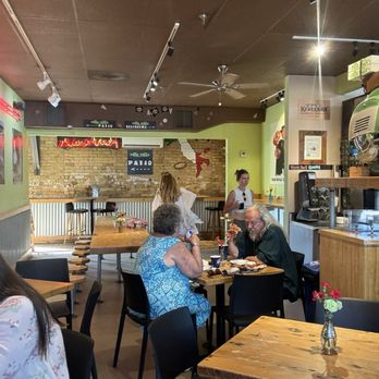 VITTA PIZZA CENTRAL ENTRANCE - Updated January 2026 - 92 Photos & 17 ...