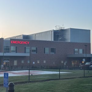 PROVIDENCE NEWBERG MEDICAL CENTER - Updated December 2025 - 52 Reviews ...