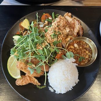 AHAN - Updated May 2025 - 340 Photos & 206 Reviews - 744 Williamson St ...