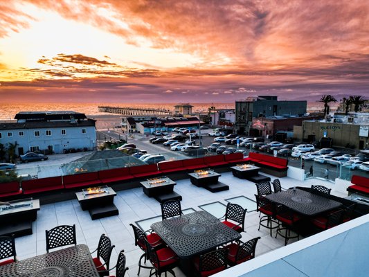 SW BEACH HOTEL - Updated December 2024 - 50 Photos & 46 Reviews - 66 ...