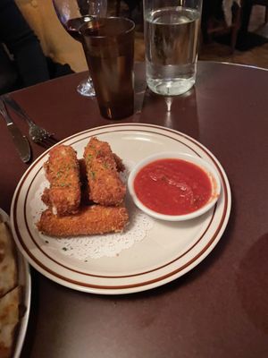 CHERRY’S HIGH DIVE - Updated June 2024 - 488 Wellington Street W, Toronto, Ontario - Dive Bars ...