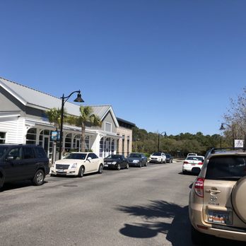 FRESHFIELDS VILLAGE - Updated July 2025 - 125 Photos & 43 Reviews - 165 ...