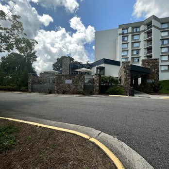 RALEIGH MARRIOTT CRABTREE VALLEY - Updated August 2025 - 194 Photos ...