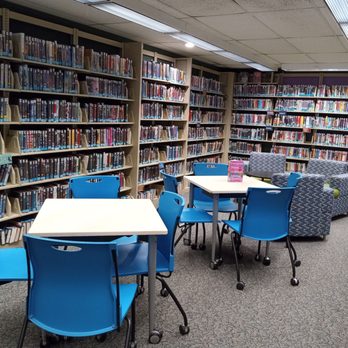 LUCY ROBBINS WELLES LIBRARY - Updated December 2025 - 18 Photos & 15 ...