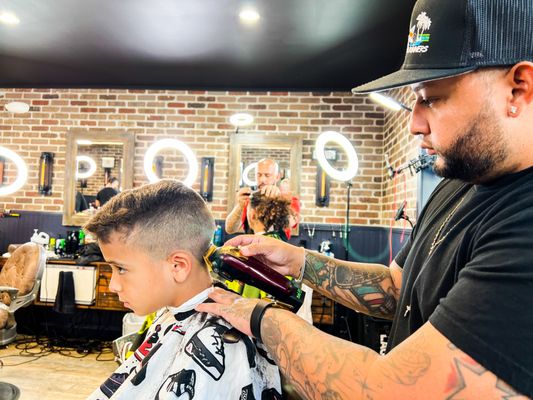 ADDISON’S BARBER PARLOR - Updated August 2025 - 5450 MacDonald Ave, Key ...