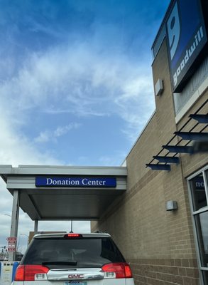 GOODWILL STORE & DONATION CENTER - Updated December 2025 - 14 Photos ...