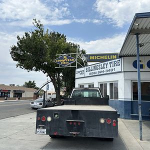 AUTOZONE AUTO PARTS - Updated January 2026 - 21 Reviews - 1150 E Tulare ...