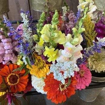 ABMA’S FARM MARKET, GREENHOUSES, AND PETTING ZOO IN WYCKOFF, NJ ...