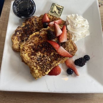 THE CHASSEUR - Updated August 2025 - 228 Photos & 223 Reviews - 3328 ...