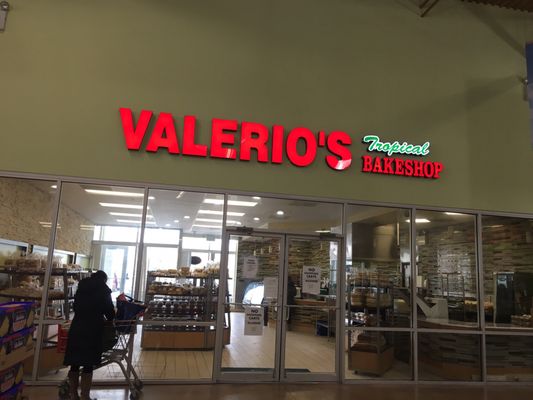VALERIO’S TROPICAL BAKESHOP - 77 Photos & 34 Reviews - Bakeries - 5033 ...