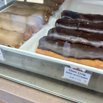 RANDY’S DONUTS - Updated January 2025 - 562 Photos & 180 Reviews - 3737 ...