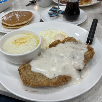 SCRAMBLER CAFE DALLAS - Updated June 2024 - 161 Photos & 158 Reviews ...