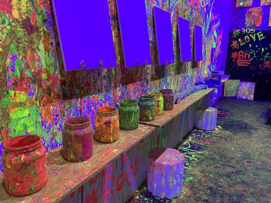 PAINT ME ONE - Updated January 2026 - 27 Photos - 8768 SW 131st St ...