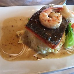 THE MAPLE LEAF - Updated August 2024 - 587 Photos & 394 Reviews - 137 ...