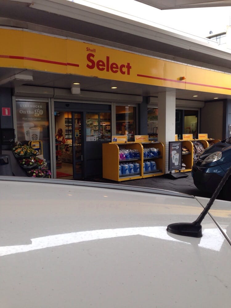 SHELL - Updated August 2024 - Hobbemakade 120 A, Amsterdam, Noord ...