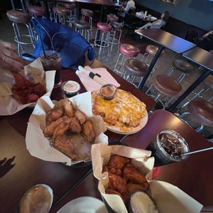 POSSUM’S PUB - 18 Reviews - 2324 N Mannheim Rd, Melrose Park, Illinois ...