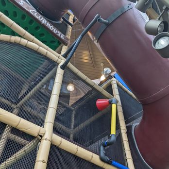 THE COMMONS COFFEE SHOP - Updated May 2024 - 10 Photos - 15801 Butler ...