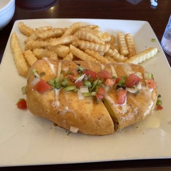 THE HEN & EGG - Updated July 2024 - 68 Photos & 98 Reviews - 204 N ...