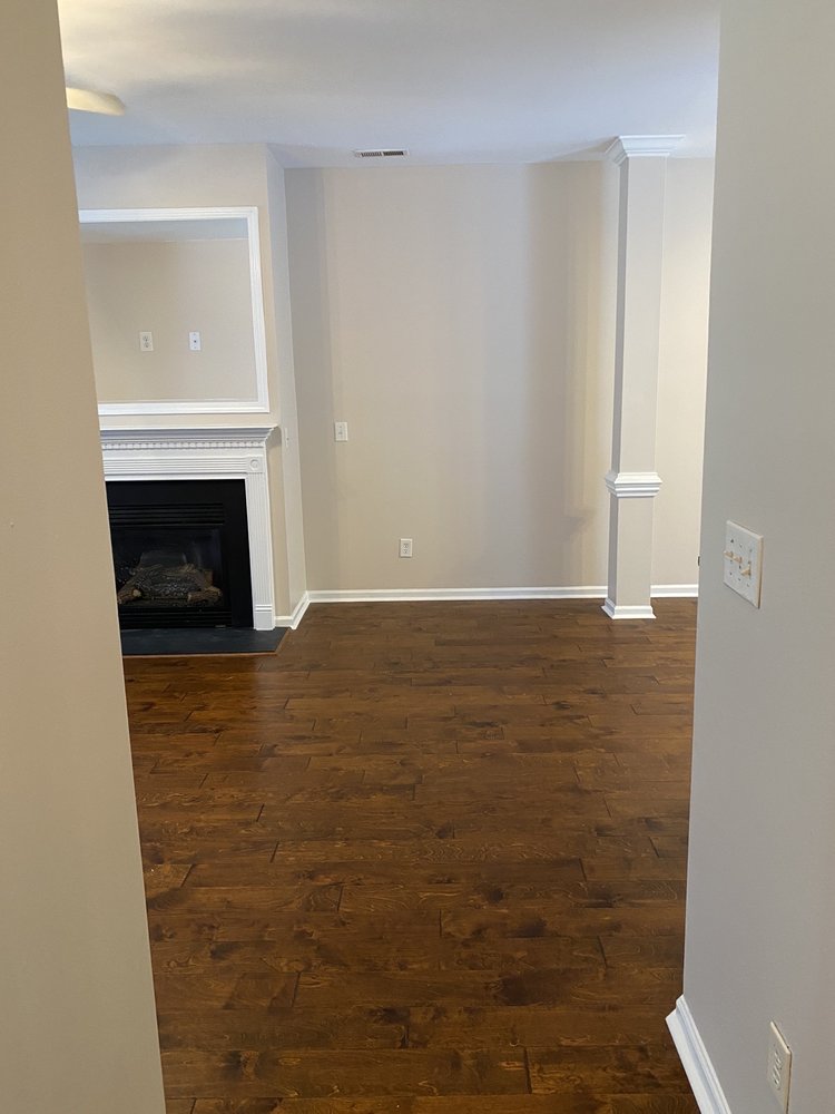 T R LAWING REALTY - Updated May 2025 - 31 Photos & 64 Reviews - 1445 E ...