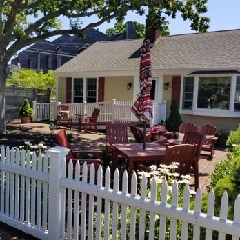 FOXBERRY INN - Updated May 2025 - 78 Photos & 35 Reviews - 29 Bradford ...