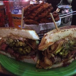 BAT 17 - Updated October 2025 - 401 Photos & 652 Reviews - 1735 Benson ...