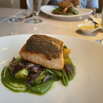 STRATUS - Updated December 2025 - 130 Photos & 56 Reviews - 79 ...