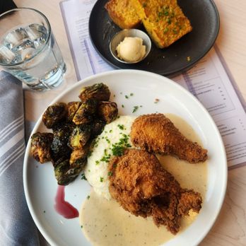 HUBBARD GRILLE - Updated August 2025 - 489 Photos & 569 Reviews - 793 N ...